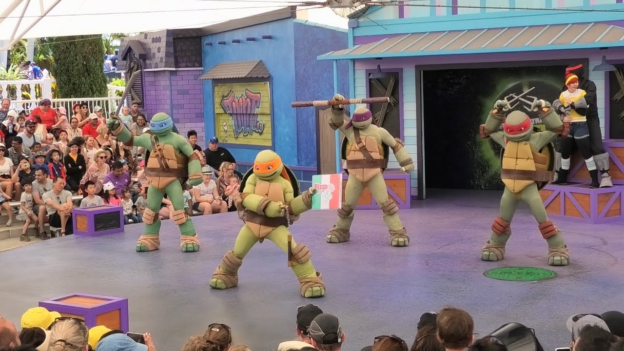 Teenage Mutant Ninja Turtles Sea World Gold Coast - YouTube