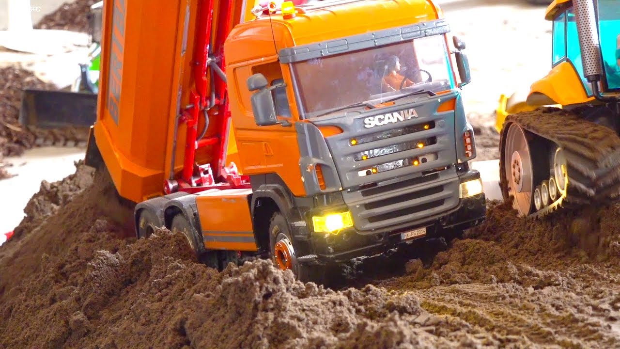 GREAT RC TRUCKS & HEAVY MACHINERY IN MOTION! HARD WORKING RC ...