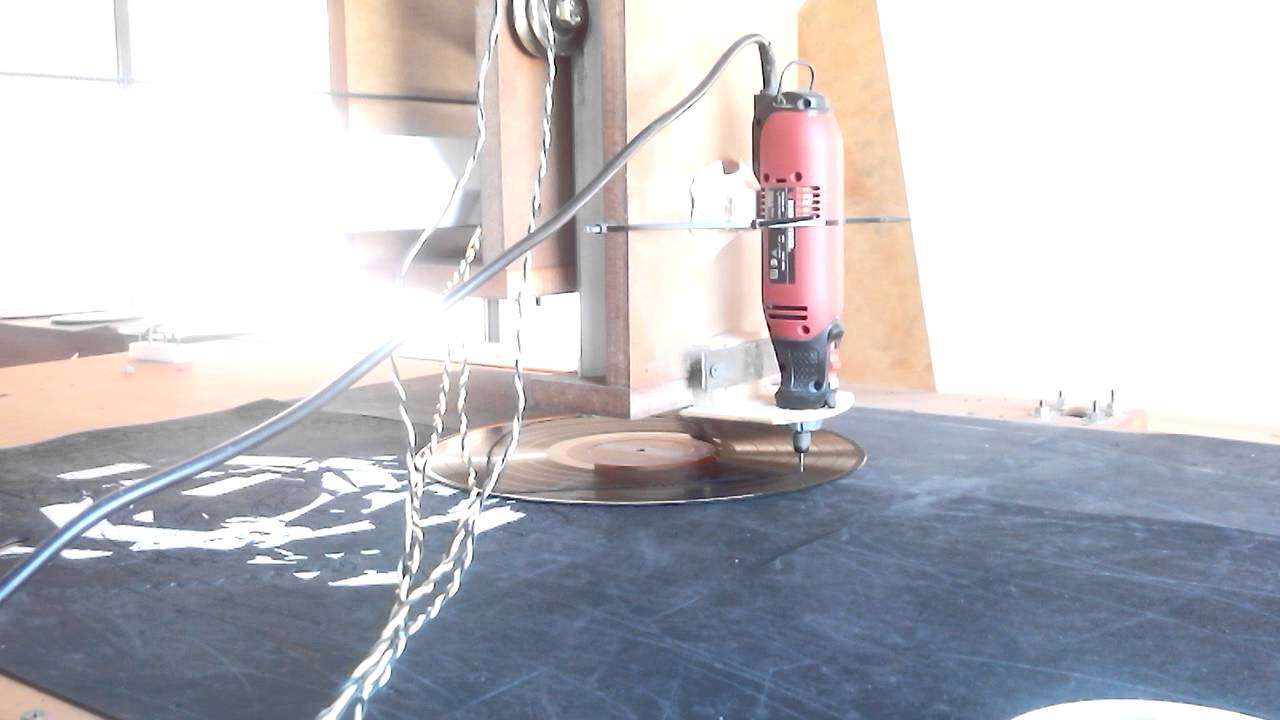 CNC cutting vinyl. - YouTube