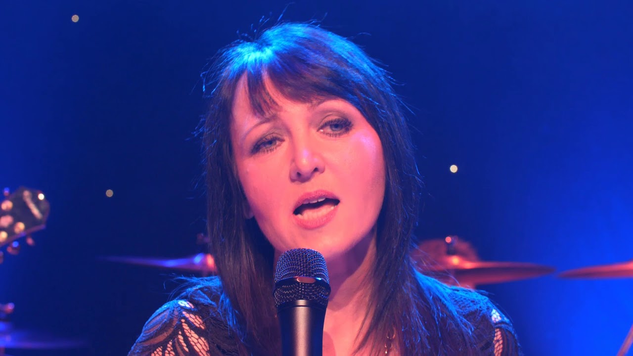 Janey kirk - I'm down to my last cigarette - YouTube