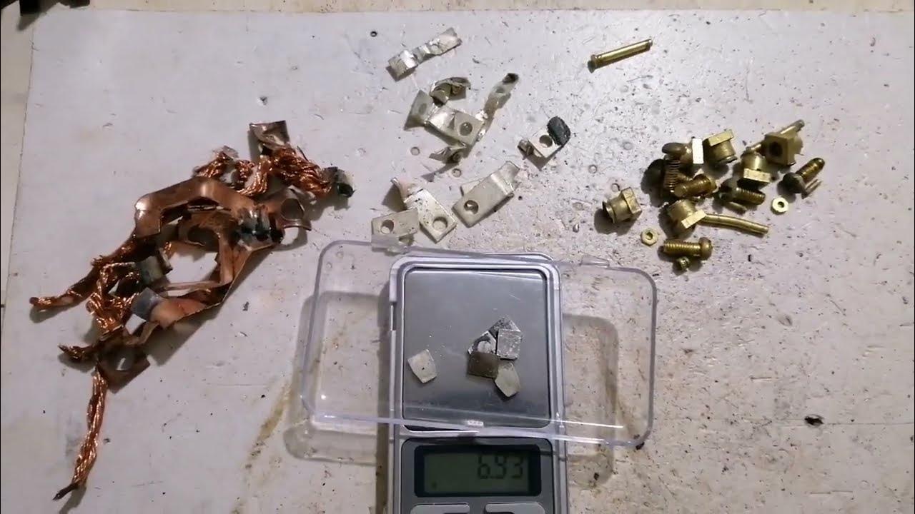 Автоматичний вимикач А 3163, скільки ж срібла все таки в ньому? - YouTube