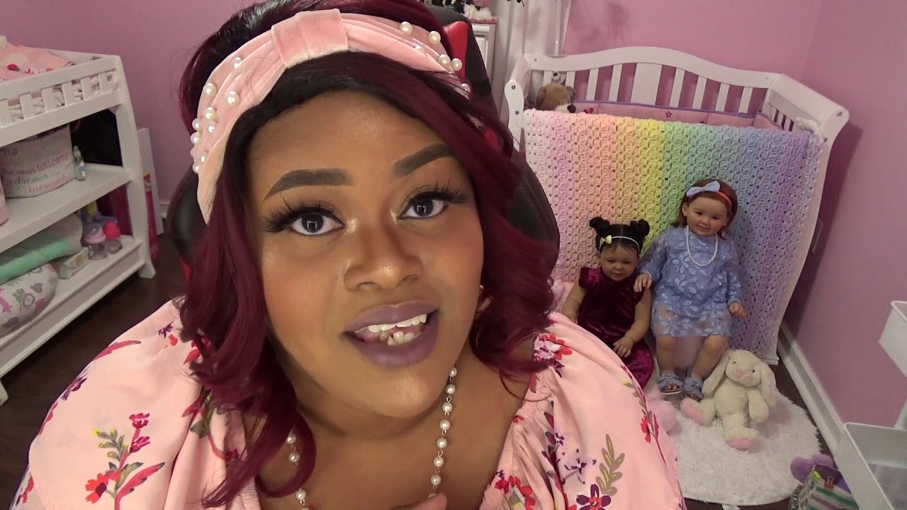 Real vs FAKE Reborn Dolls! And What's The Difference? - YouTube