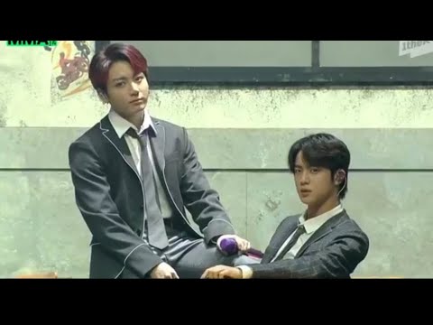 BTS - [BOY IN LOVE + BOY WITH LOVE + MIKROKOSMOS] LIVE MMA 2019