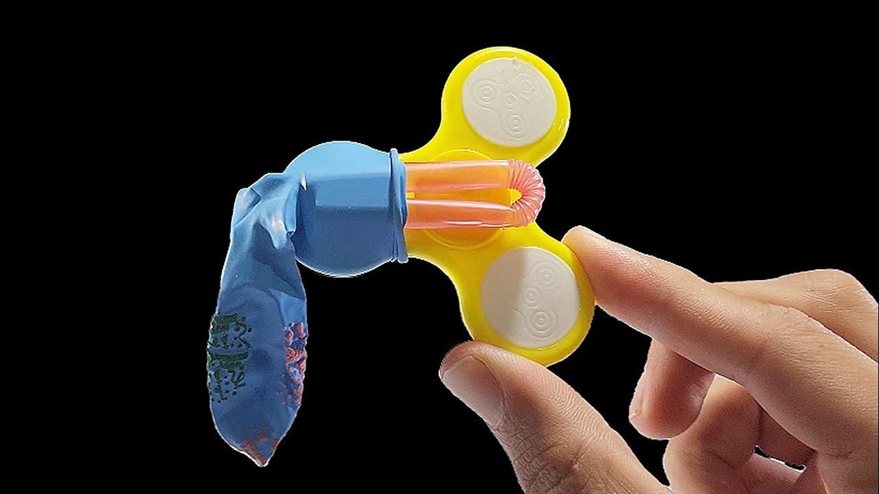 6 Amazing Fidget Spinner Tricks - YouTube