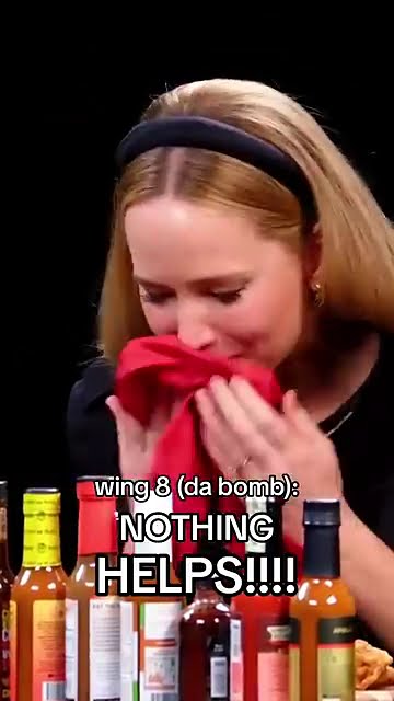 "WHAT DO YOU MEAN?!!!" 💀 We'll never get over this Jennifer Lawrence ...