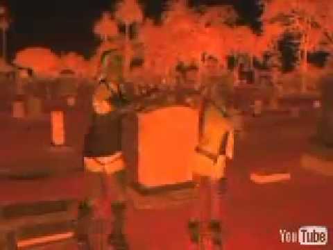 Beck Loser (chorus) - YouTube