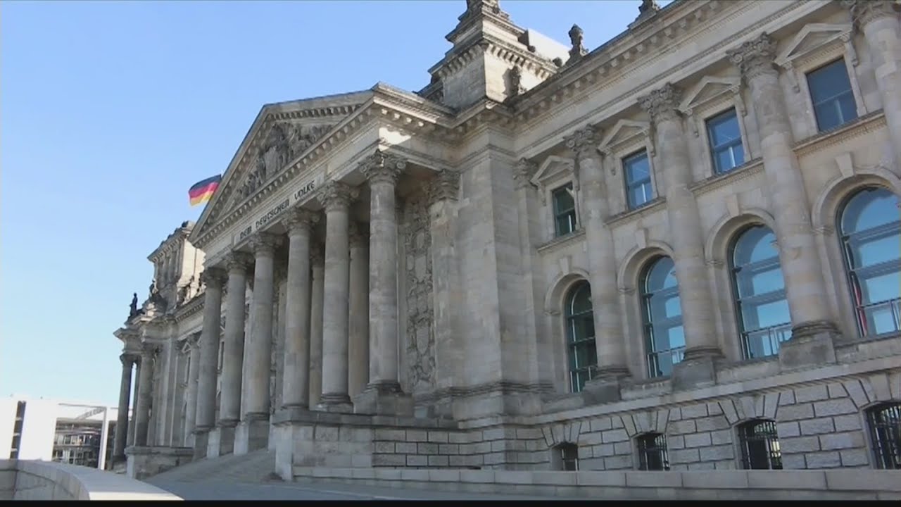 German Politics – National Parliament - YouTube