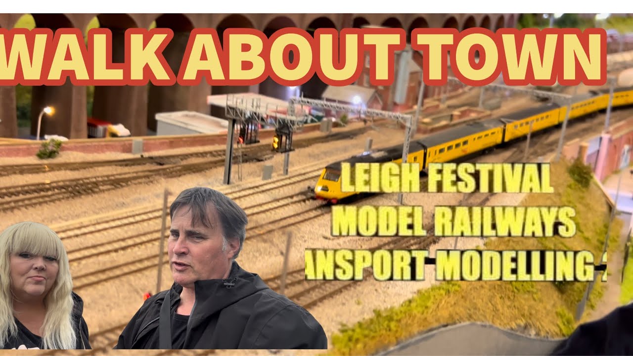 WALK ABOUT TOWN: The Leigh model railway Exhibition 2024 - YouTube