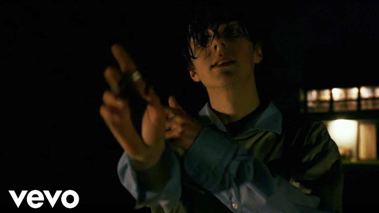 Ferlite - Attitude (Official Video) - YouTube