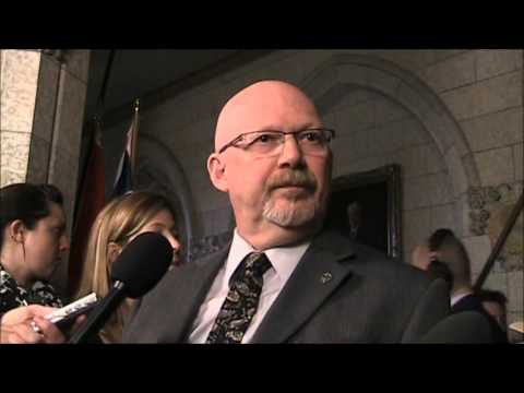 Randall Garrison - Private Prisons, LGBT and Omar Khadr - 092412 - YouTube