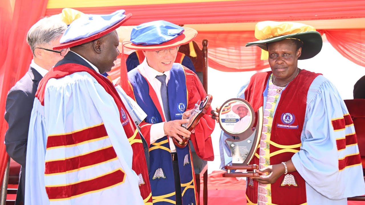 Kumi University Graduation: Museveni Challenges Graduates to Create ...