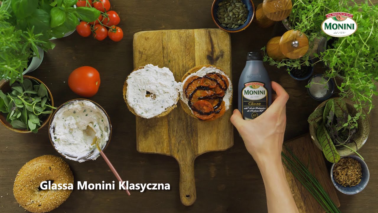 Przepis - Bajgiel z pieczonymi pomidorami i ricottą | Monini - YouTube