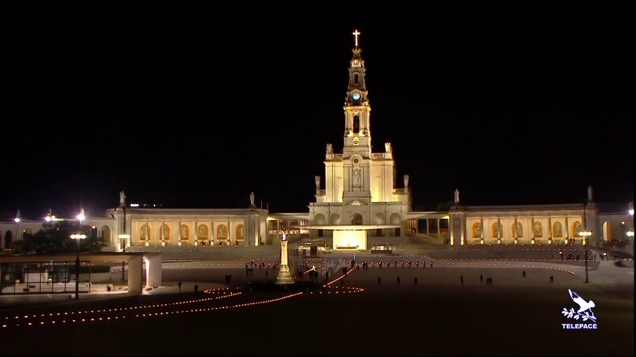 Procissão das Velas - Santuário de Fátima - 12 de Maio de 2020 - YouTube