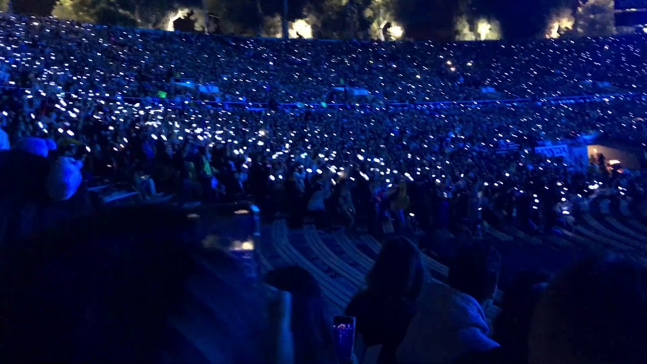 BTS ARMY BOMB WAVE (BTS Speak Yourself Tour, Rose Bowl) - YouTube