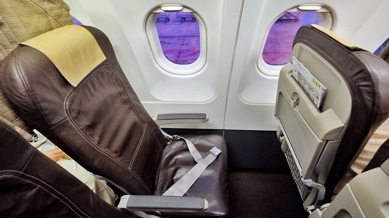 SWISS A320 Business Class | LX560 Zurich to Nice - YouTube