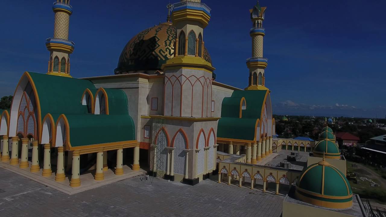 Mosque in Mataram, Lombok, Indonesia. - YouTube