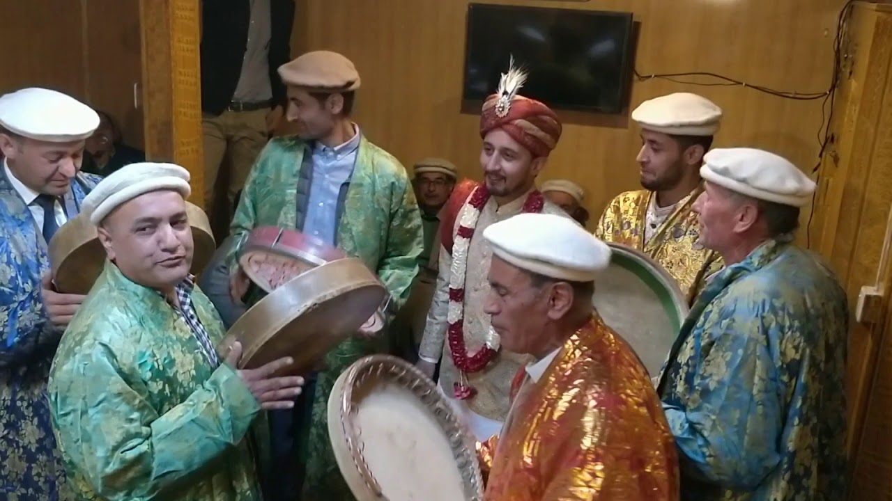 Wakhi Song. SHO MUBARAK BOD - YouTube