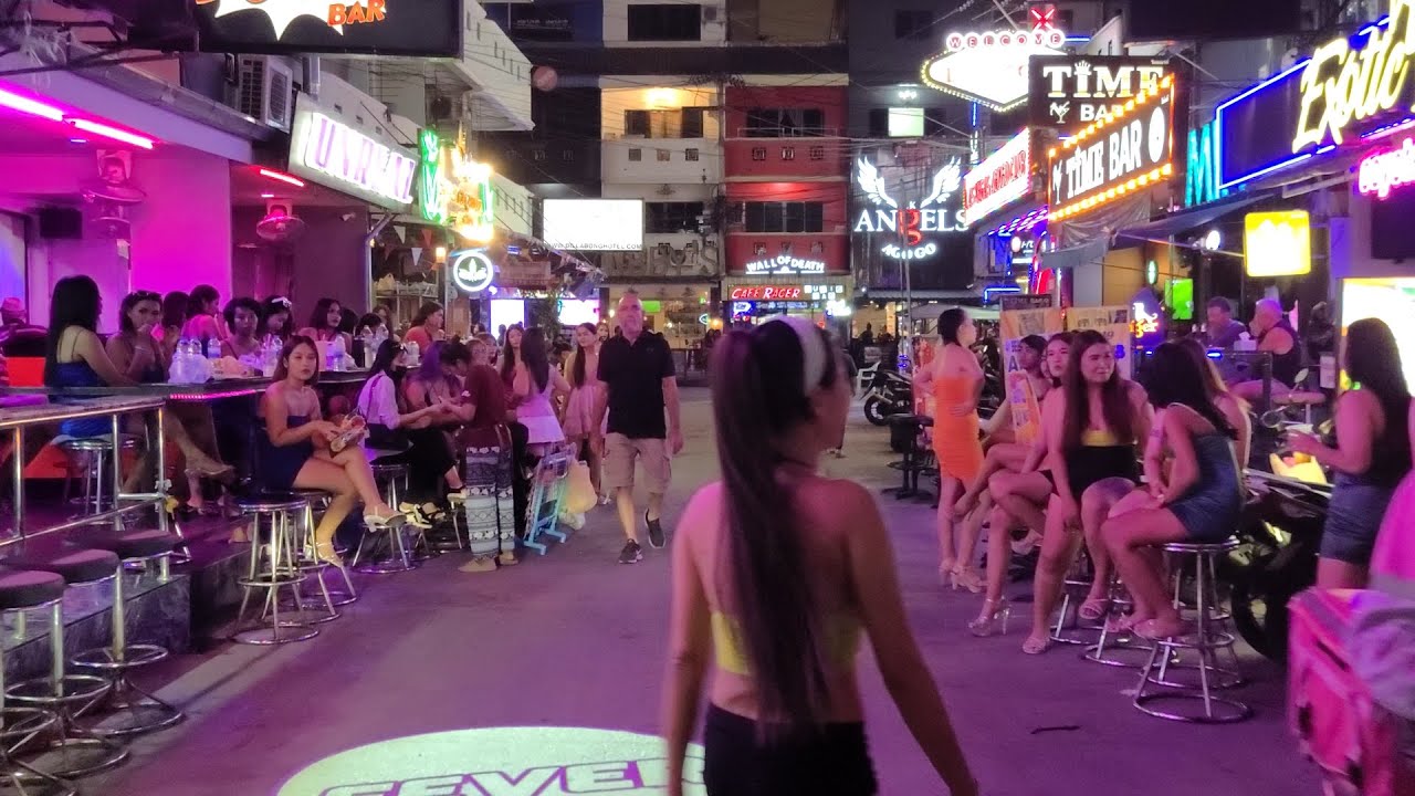 8K Beautiful Girls Ladyboy Nightlife Pattaya Thailand LK Metro GoGo Clubs soi Chaiyapoon ...