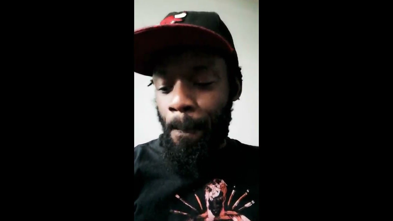 Rasta Rapper freestyleing 19 ft God BLESS Melanin(Hot) Black BLOOD 0 ...