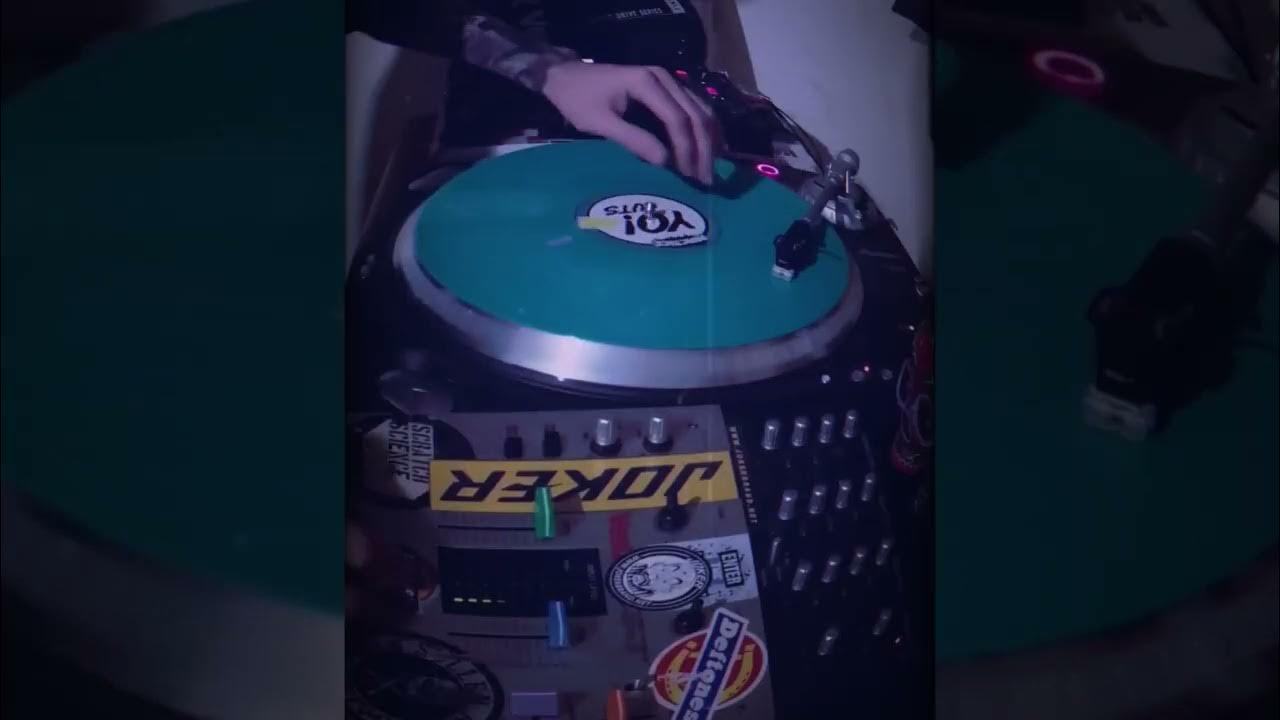 Scratch Practice With Delay Korg Kaoss Pad KP3+ - YouTube