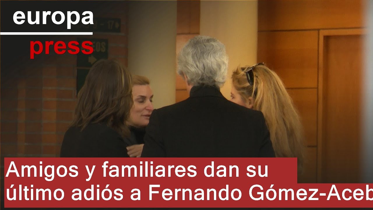 Amigos y familiares dan su último adiós a Fernando Gómez-Acebo - YouTube