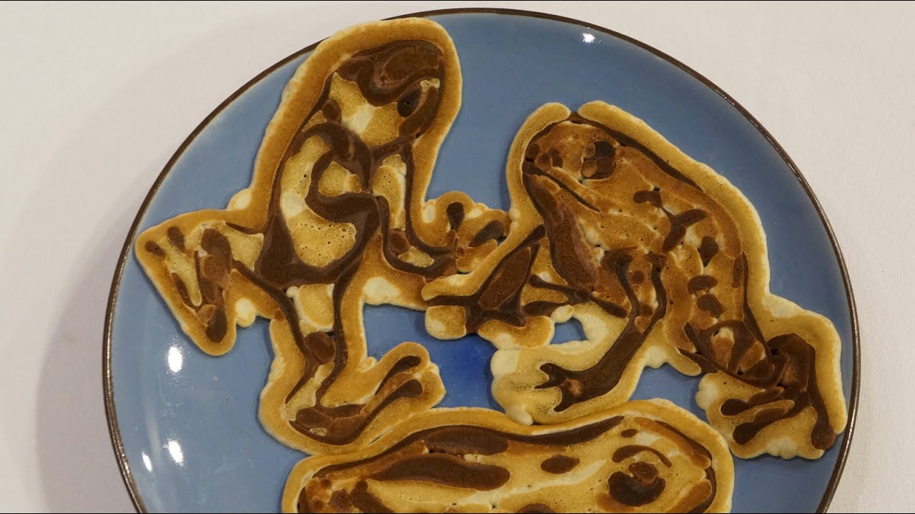 Frog pancakes - YouTube