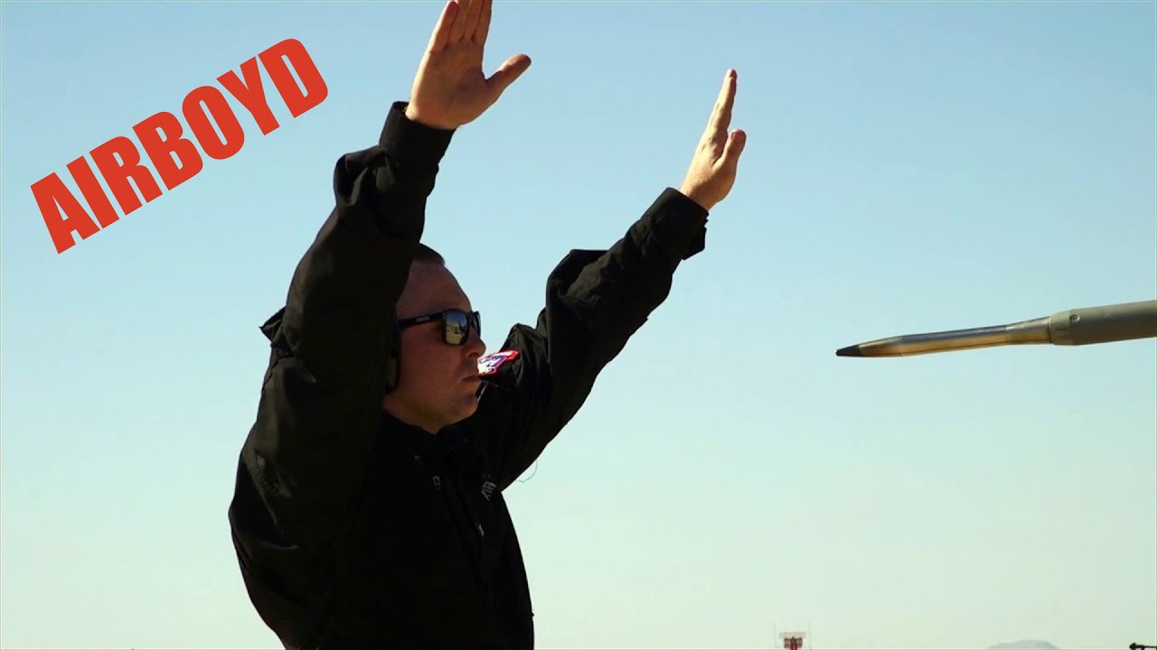 Precision "Nose" Parking - F-16 Viper Demonstration Team - YouTube