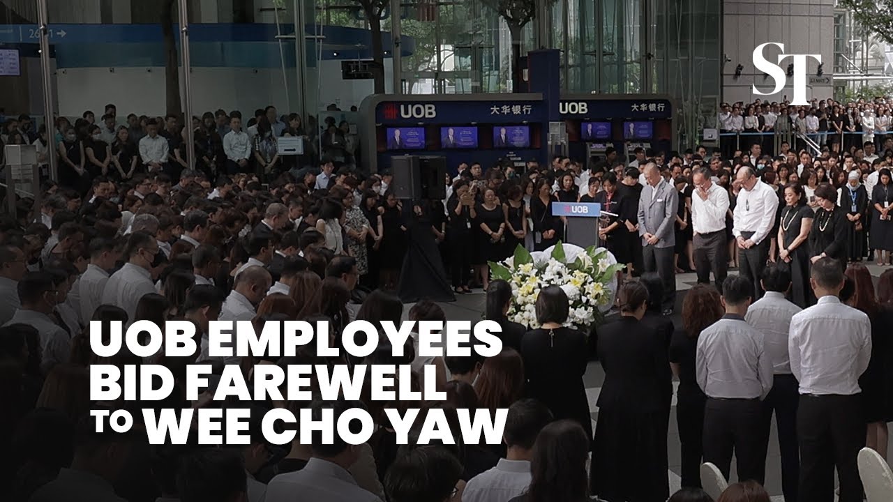 Final farewell for Wee Cho Yaw - YouTube