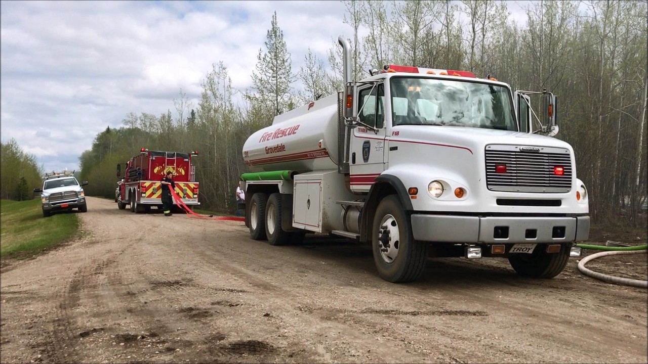 Structure Fire - Aspen Grove - Grovedale, Alberta - YouTube