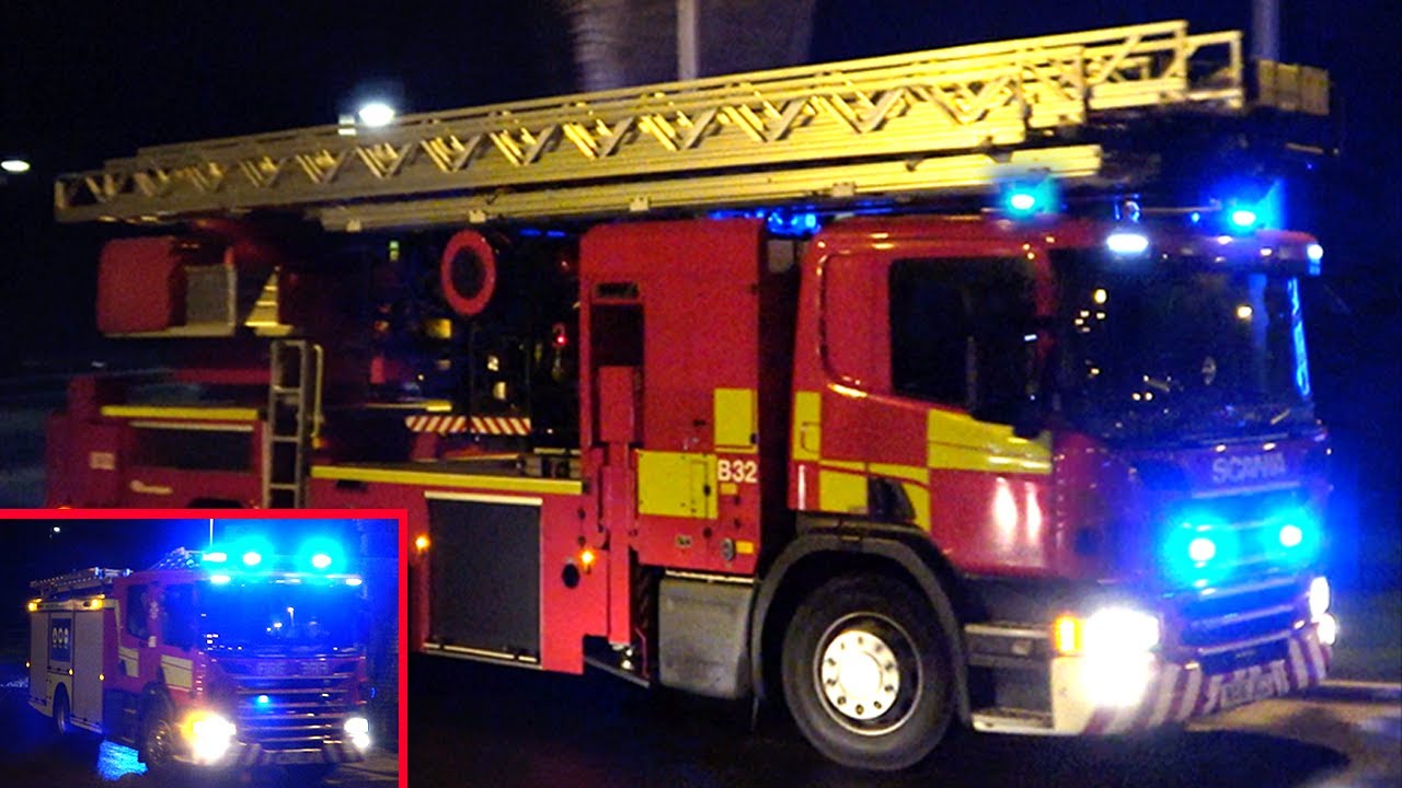 Lymm Aerial Ladder Platform (ALP) And Pump Responding - Cheshire Fire ...