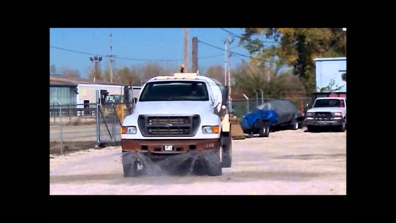 2001 Ford F750 XL Super Duty water truck for sale | sold at auction ...