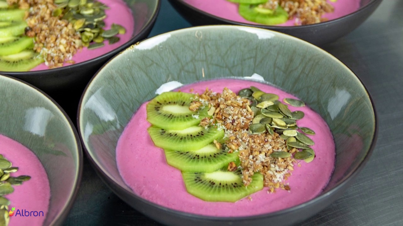 Instructievideo recept: Raspberry bowl - YouTube