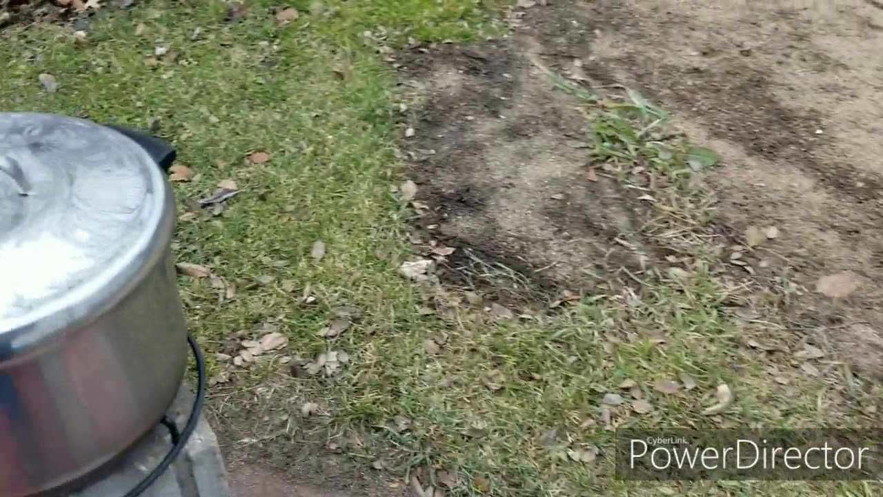 Boiling water with a rocket stove. - YouTube