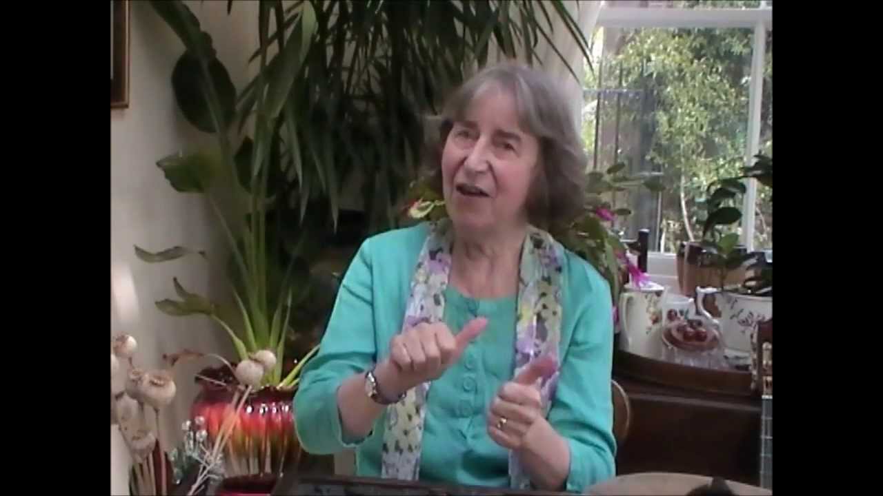 Tommy Thumb - finger play - can you make your ring finger stand up ...