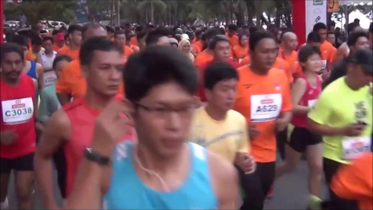 National Runners Dominate Inaugural AmBank Kuala Lumpur Run 2015 - YouTube