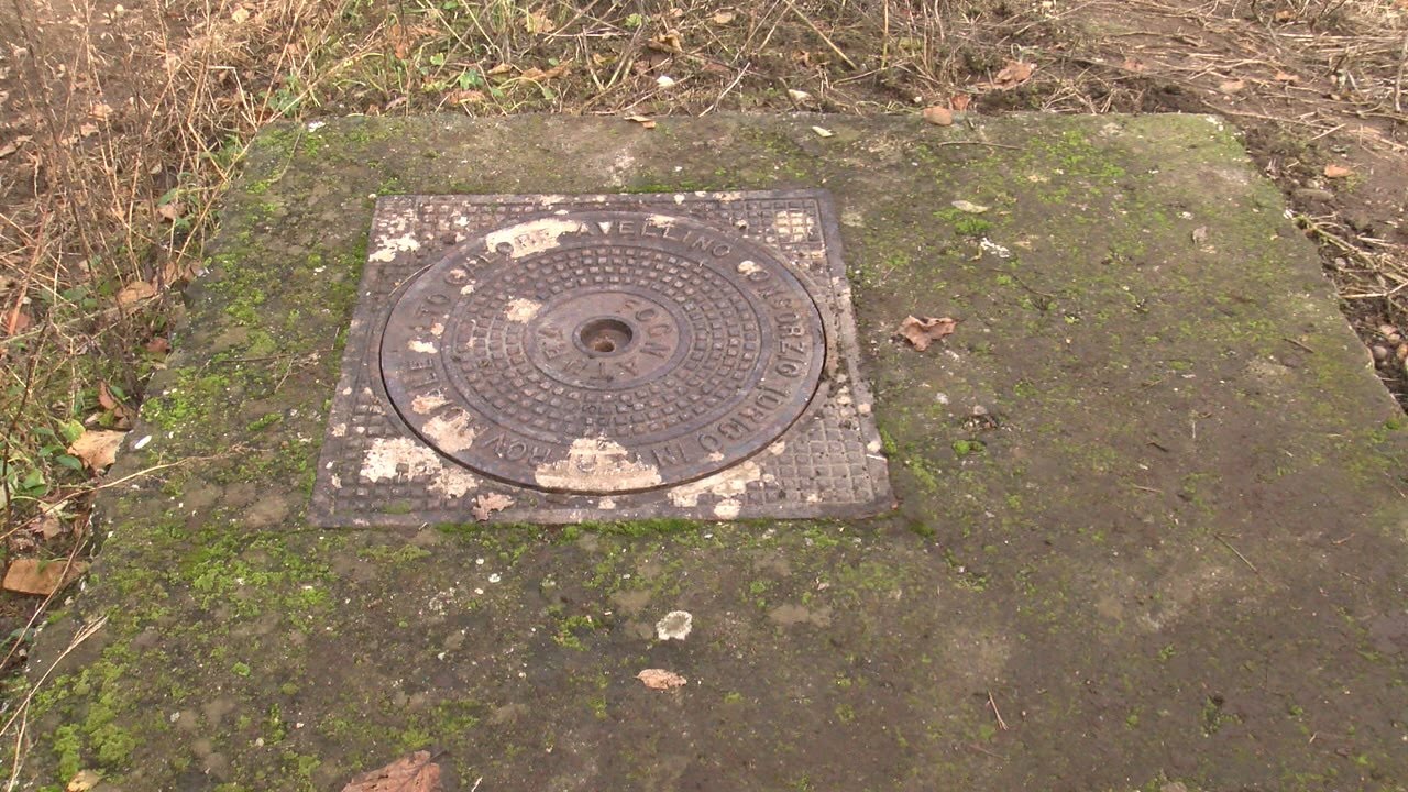 Caso Manzo, sub in azione a Prata - YouTube