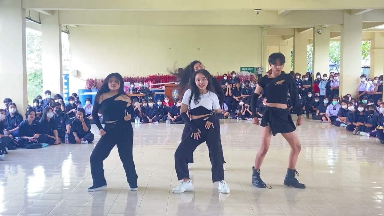 PINK VENOM - BLACKPINK | cover dance in school - YouTube