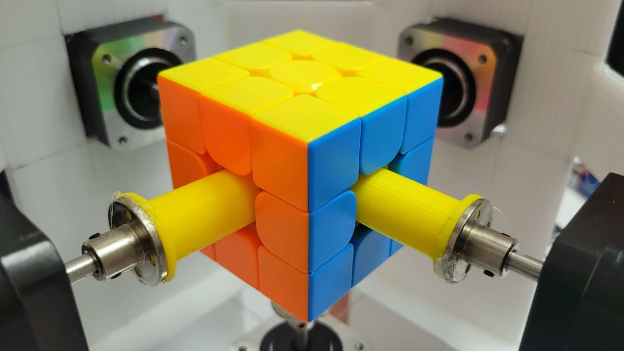 Rubik's Cube Solving Machine - UC Riverside EE Senior Design 2023 - YouTube