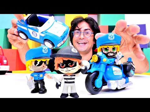 Lego oyuncakları. Polis oyunu. Polisler için yeni araba ve motosiklet açıyoruz!