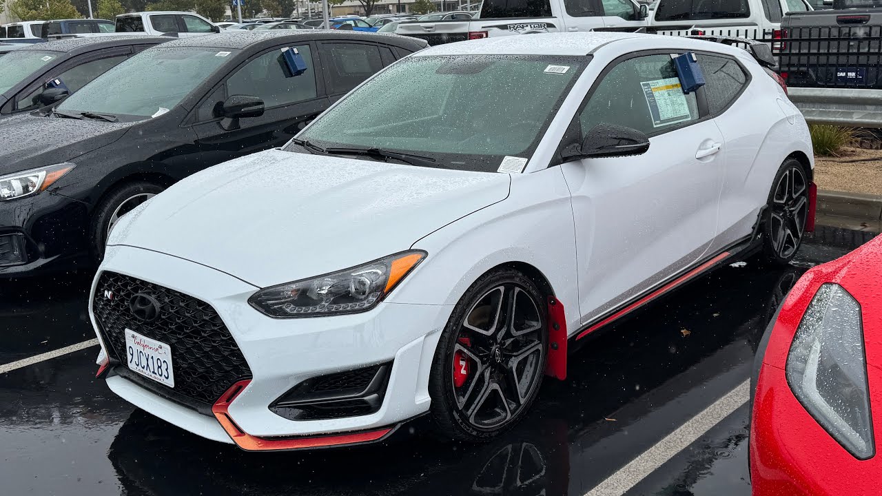 2020 Hyundai Veloster N Horn - YouTube