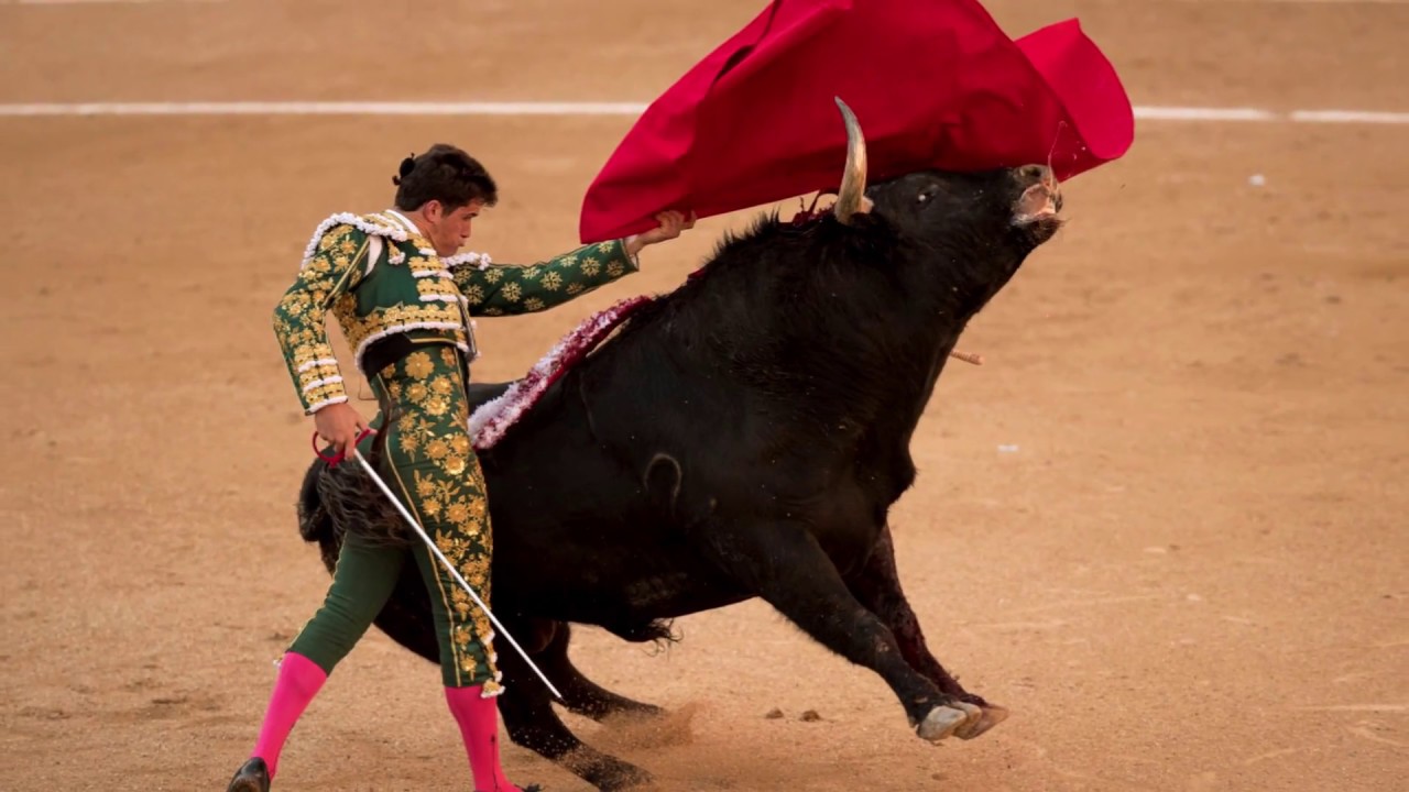"The Brave Matador" by Pietro Frosini - performed by Leo Aquino - YouTube
