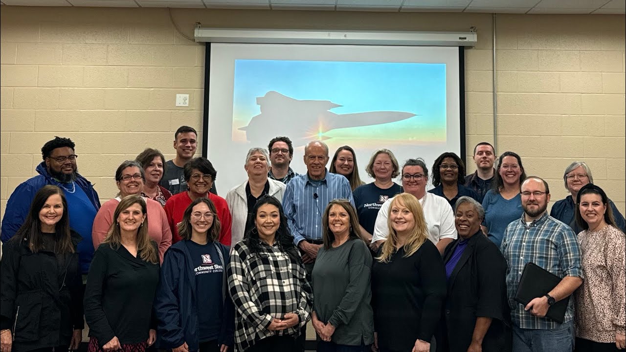 SR 71 Blackbird Historic Flight with Lt. Col. Ed Yielding - YouTube