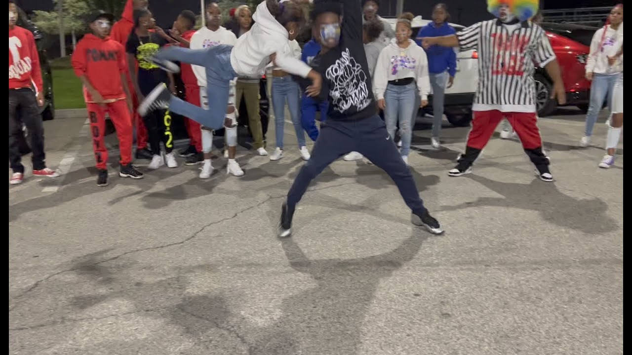 These Tag Team Routines Get REAL‼️ Must Watch 🔥 | FOLLOW @TOMMYTHECLOWN ...