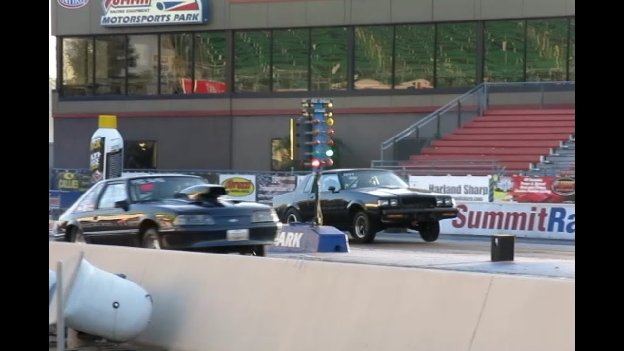 Buick Grand National vs Mustang. Hard launch! - YouTube