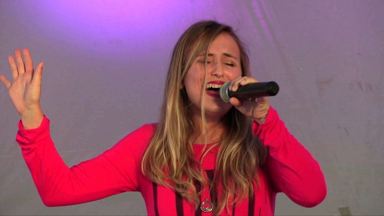 Ashley Holbrook Down In Mississippi - YouTube