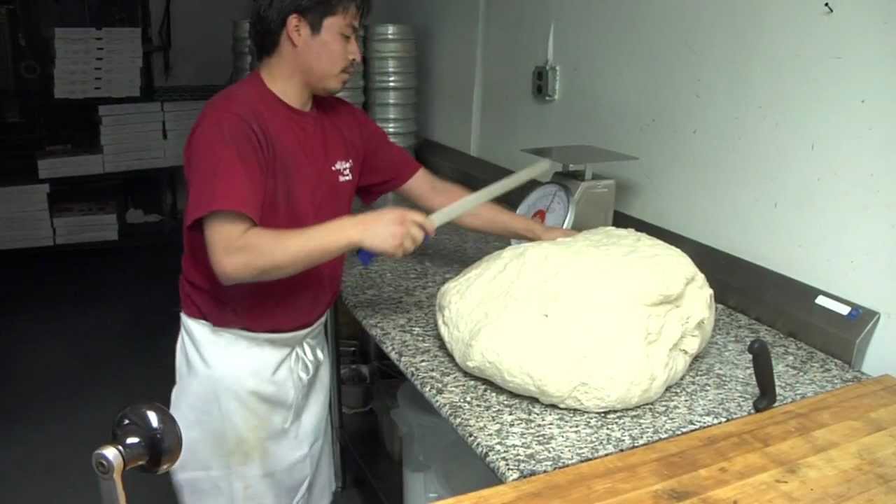 How Pizza Is Made - YouTube