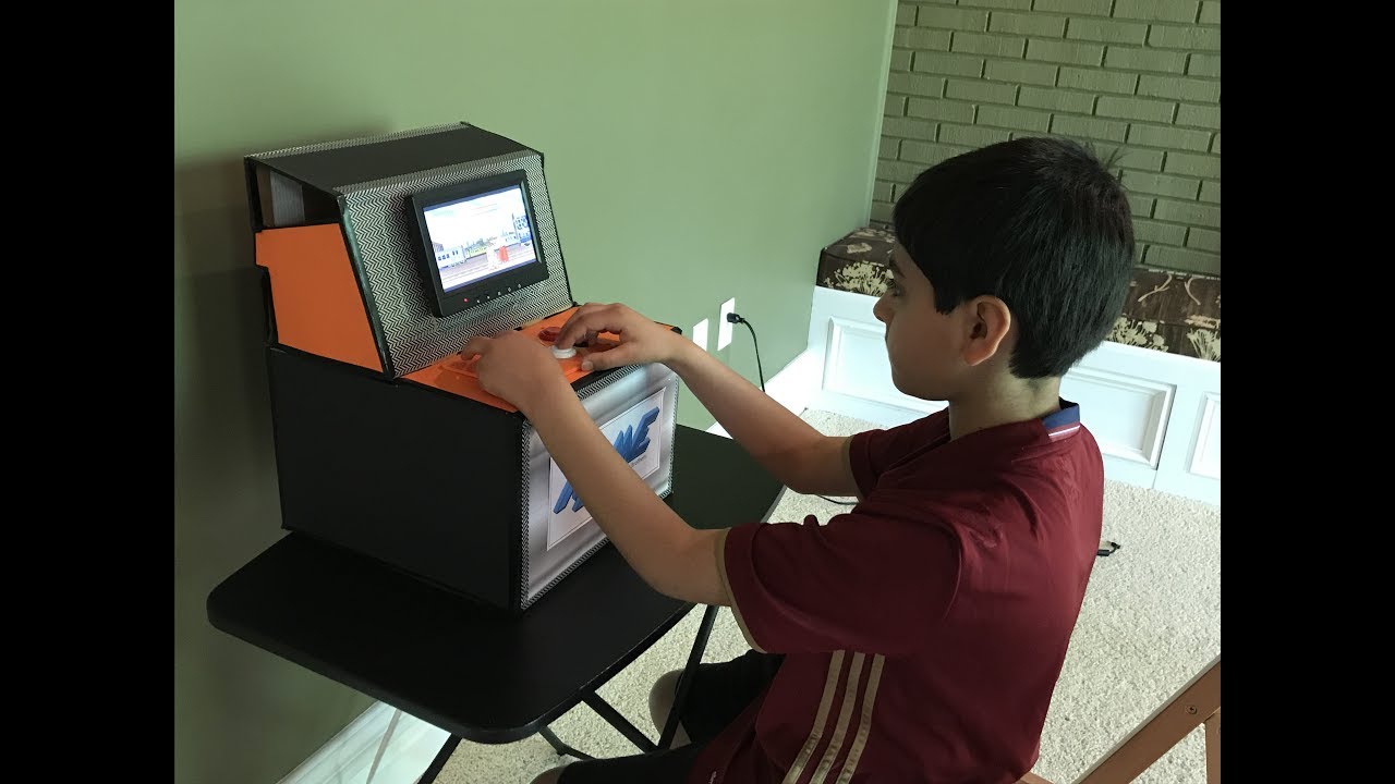 Cardboard Box Arcade Game Machine - YouTube