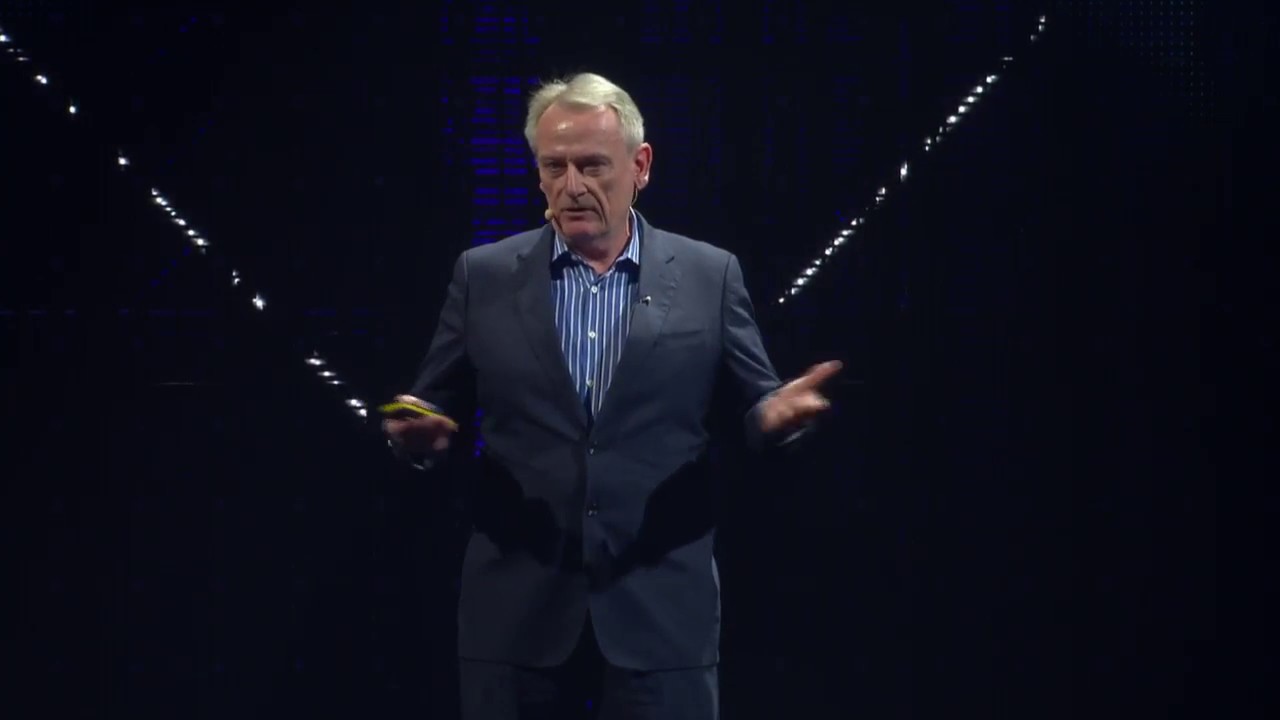 Chris Skinner - TheNextWeb 2017 - #tnw2017 - YouTube