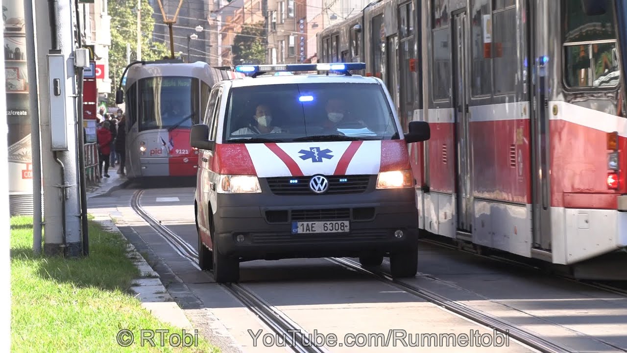 Praha Fisoli/ UHKT sanitka DRN | Prague Fisoli medical transport ...