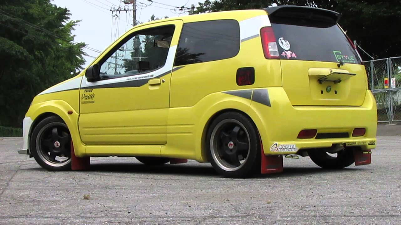 スイフトスポーツ HT81S ワンオフ直管マフラー - YouTube